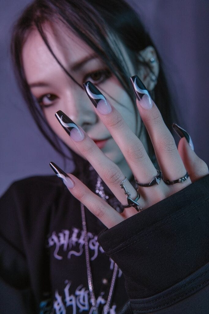 40 Goth Nail Ideas - Gloomy Girlz