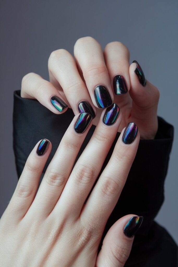 40 Short Goth Nail Ideas - Gloomy Girlz