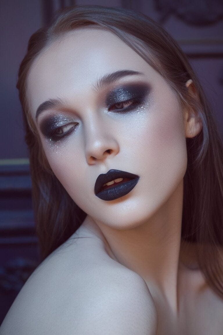 27 Soft Goth Makeup Ideas - Gloomy Girlz