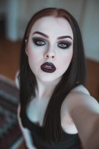 27 Soft Goth Makeup Ideas - Gloomy Girlz