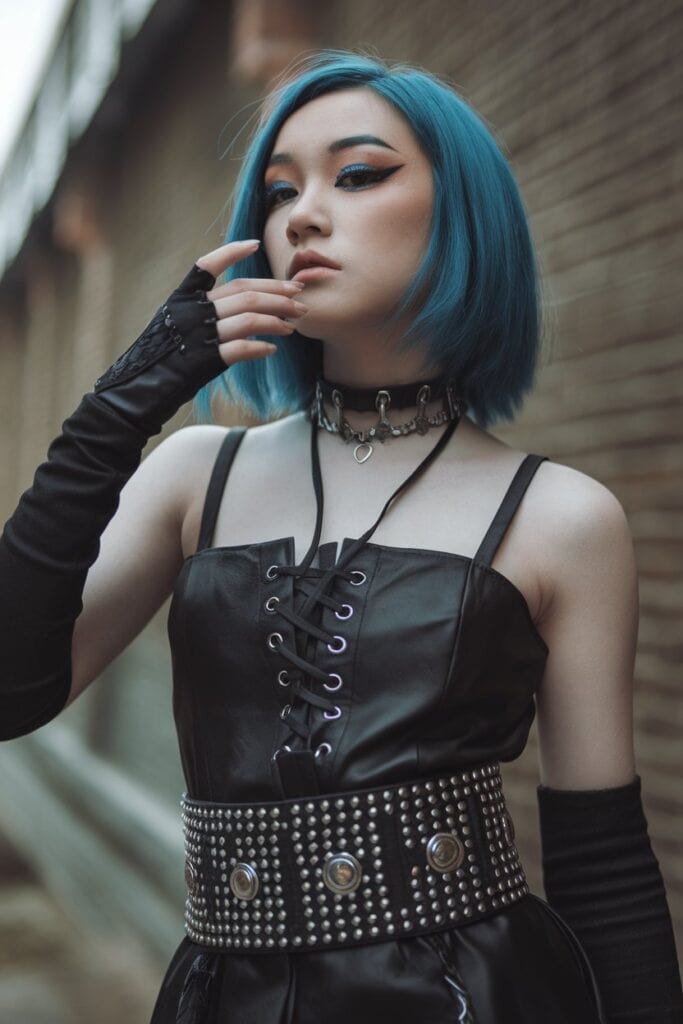 45 Edgy Outfit Ideas for Women - Gloomy Girlz