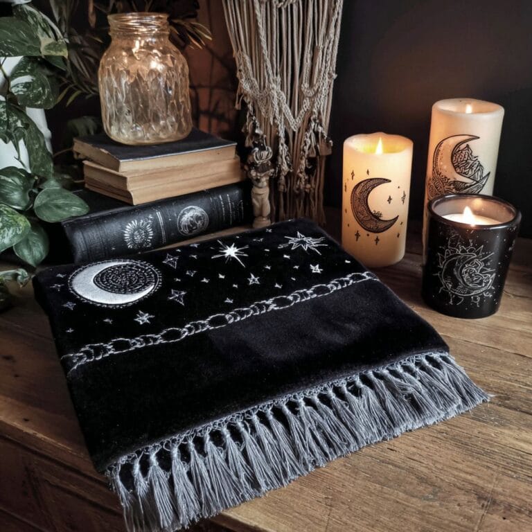 28 Cottage Witch Home Décor Ideas - Gloomy Girlz