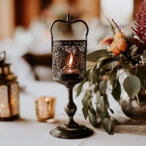 20 Edgy Wedding Décor Ideas - Gloomy Girlz