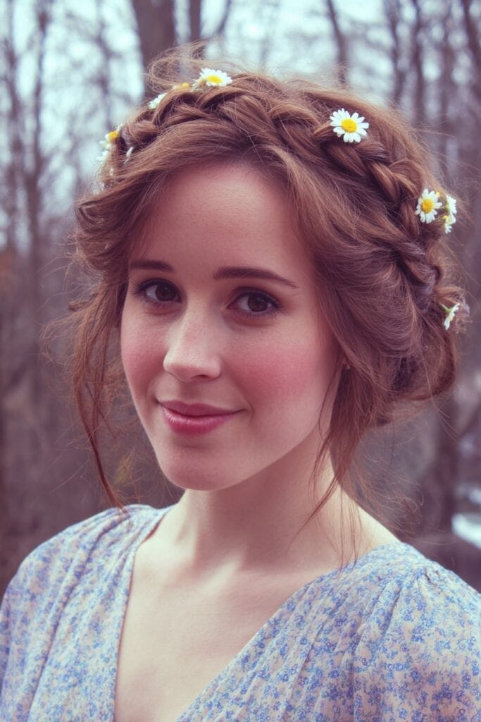 18 Cottagecore Hairstyle Ideas - Gloomy Girlz