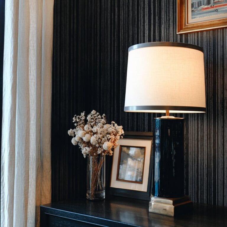 28 Dark & Moody Wallpaper Ideas - Gloomy Girlz